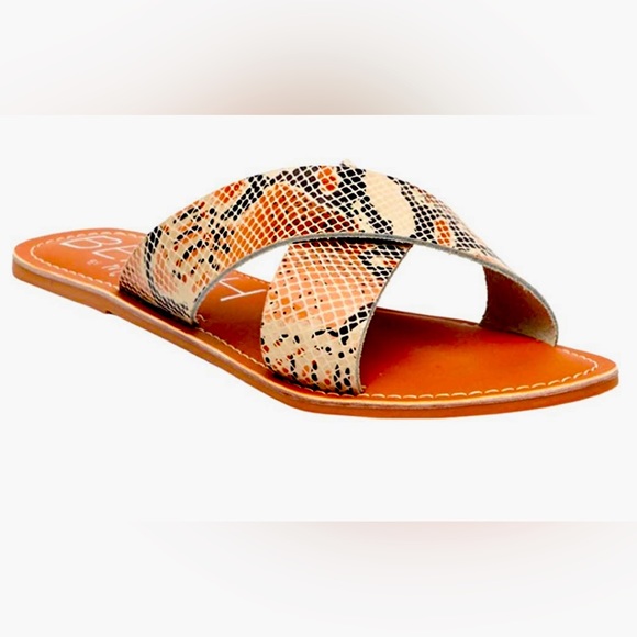 Matisse | Shoes | Beach By Matisse Womens Pebble Leather Slip On Flat ...